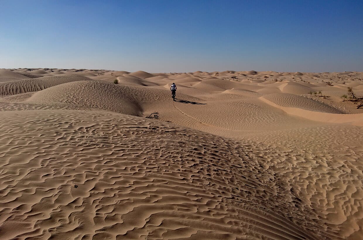 Fatbiking the Empty Quarter - Sidetracked